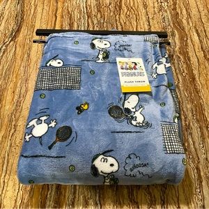 Peanuts | Bedding | Peanuts | Poshmark